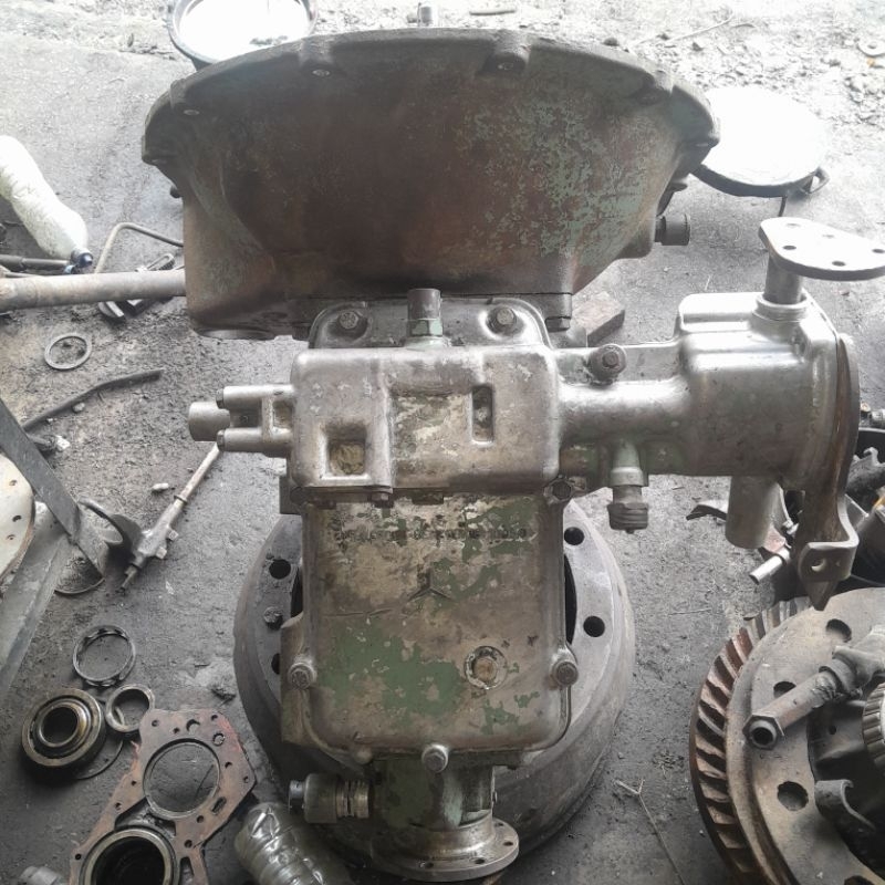 Jual Transmisi/Gear box Mercedes Benz Truck 911/917 5 speed/6 Mundur ...