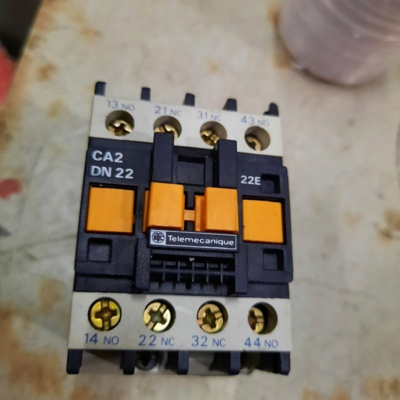 Jual kontaktor CA2 DN 22 telemecanique 2no 2nc | Shopee Indonesia