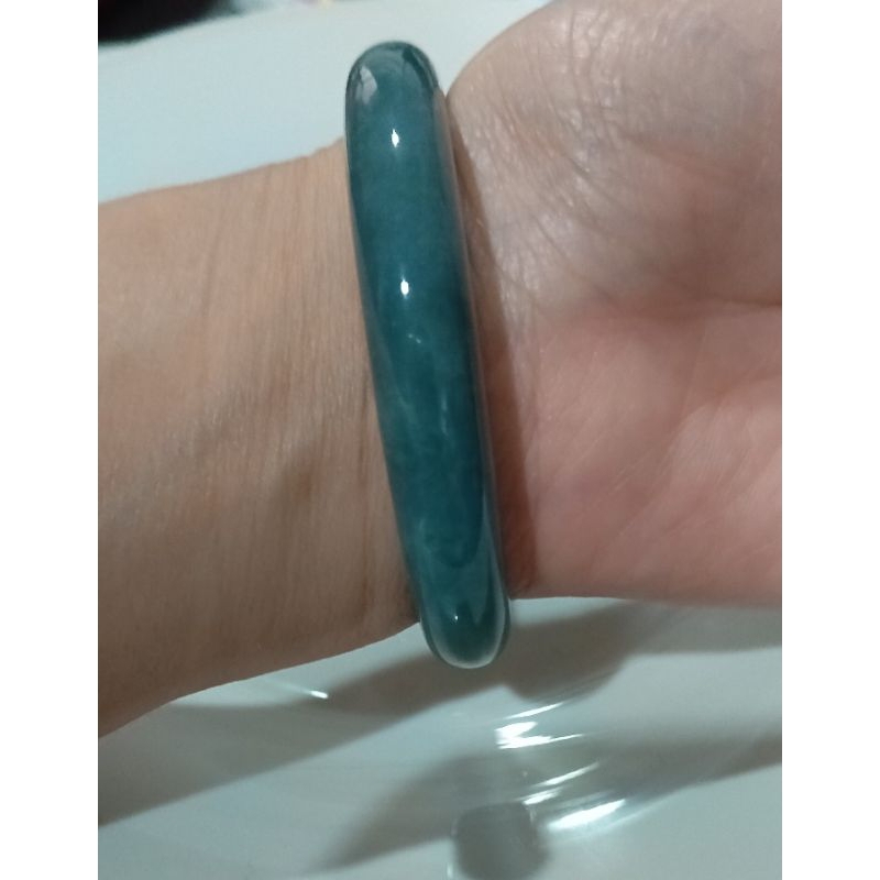 Jual Bangle Blue Water Jade dengan sertifikat | Shopee Indonesia
