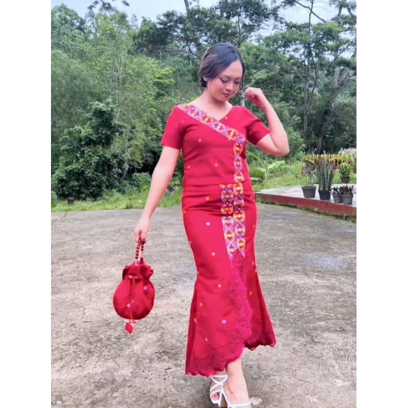 Jual SETELAN BAJU TENUN BORDIL MURAH BAJU TENUN MOTIF ADAT TORAJA ...