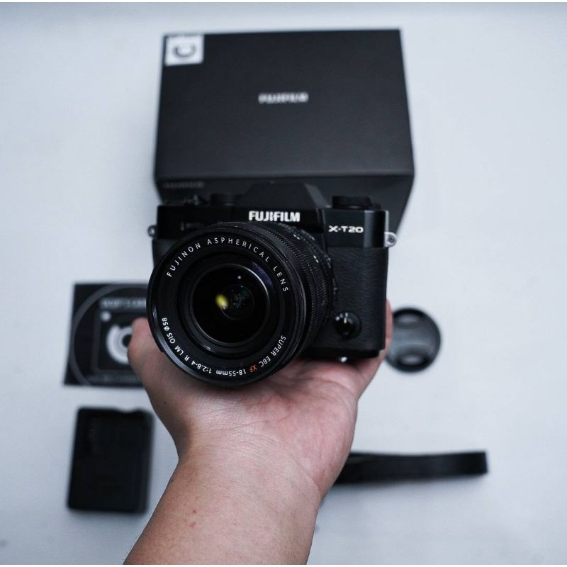 Jual XT20 Hitam Kit 18-55mm | Shopee Indonesia