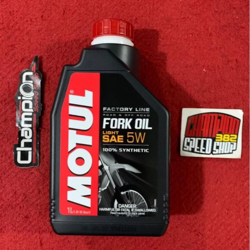 Jual Oli Shock Road Off Road Fork Oil MOTUL Light SAE 5W Full Synthetic 1L | Shopee Indonesia