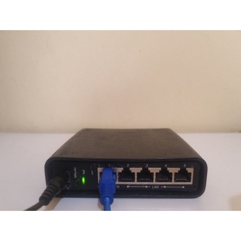 Jual Router Mikrotik RBD52G-5HacD2HnD-TC | Shopee Indonesia