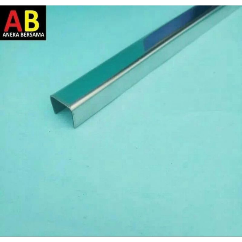 Jual Lis U Stainless Steel Mirror 2cm x 2cm x 2cm Tebal 2mm Panjang ...