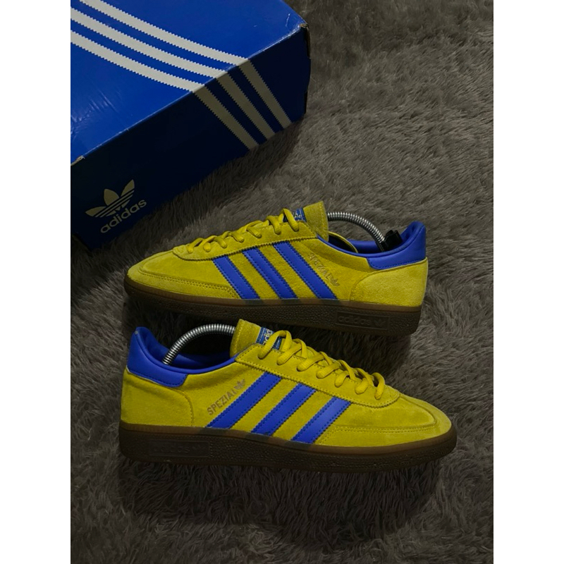 Jual SEPATU KUNING | Shopee Indonesia