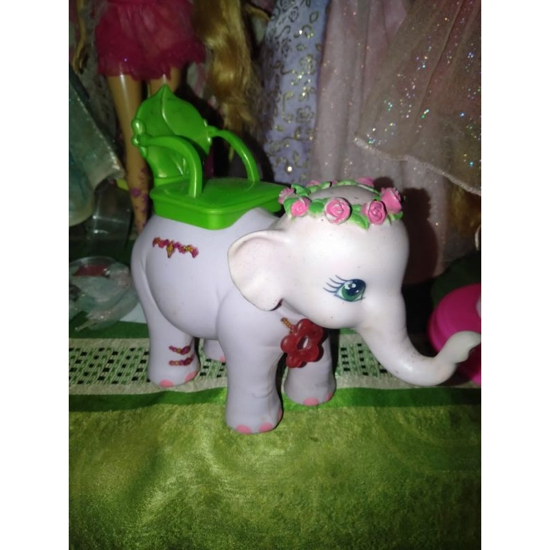 Jual gajah tika dari barbie as the island princess preloved apa adanya ...