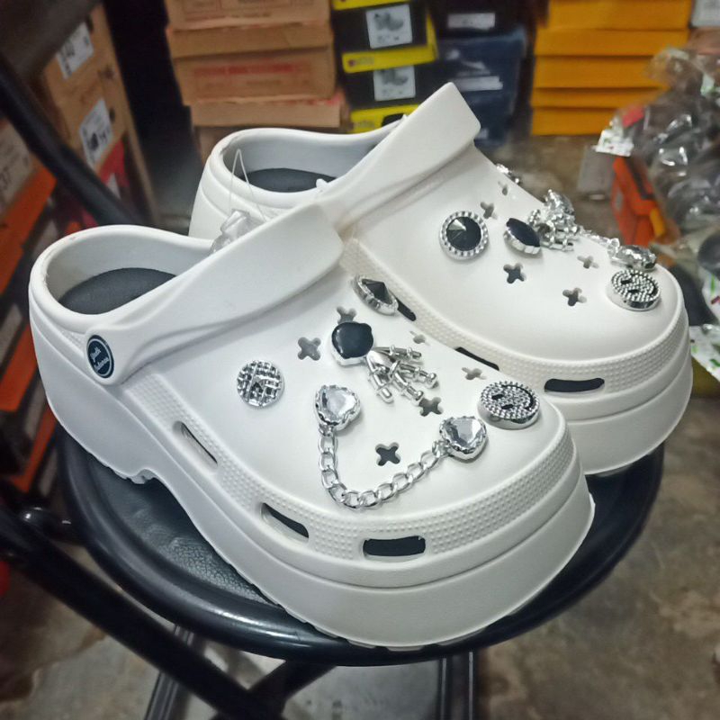 Jual Sendal Crocs Putih Cewe import Model Terbaru | Shopee Indonesia