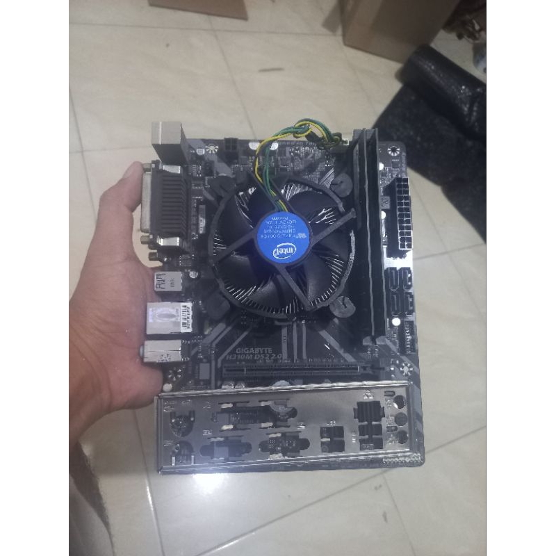 Jual Paket GIGABYTE H310 GEN8/9 PROC G5400 DDR4 4GB FAN | Shopee Indonesia