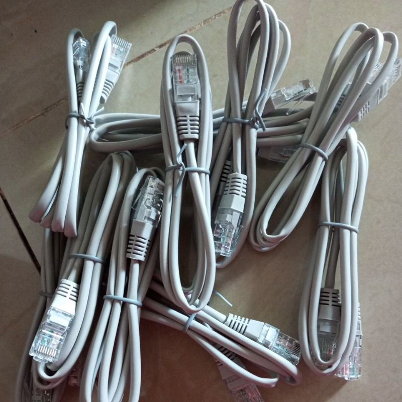 Jual Kabel LAN 1 Meter Warna Putih by Tp Link dan Tenda warna abu-abu ...