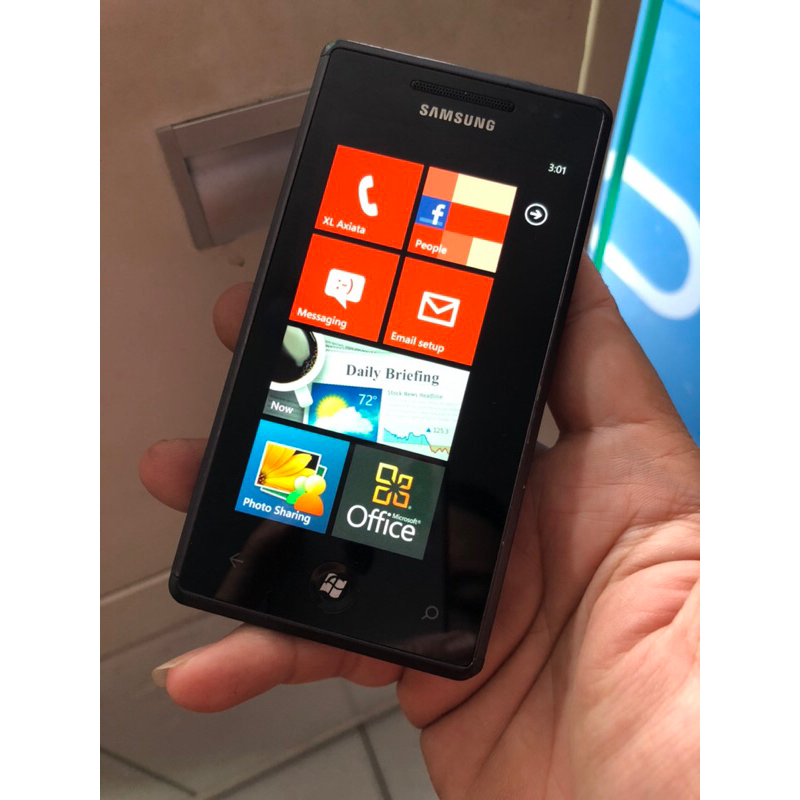 Jual Samsung Omnia 7 Windows Phone (Bahan nyala) | Shopee Indonesia