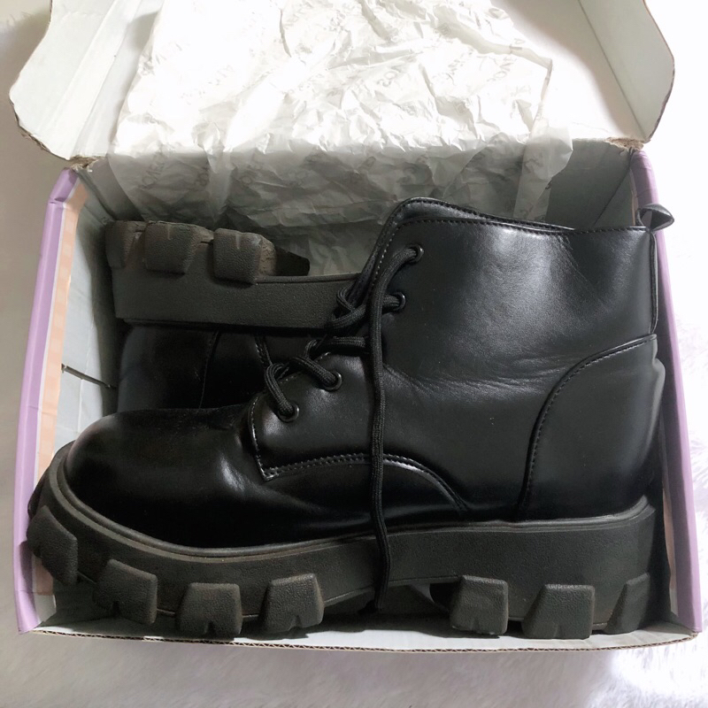 Jual Boots (booked) | Shopee Indonesia