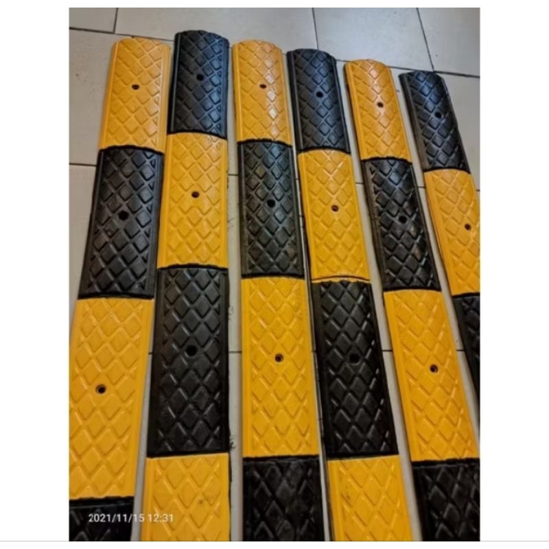 Jual Speed Bump Rubber Hitam Kuning/Polisi Tidur 100cm x 10cm | Shopee ...