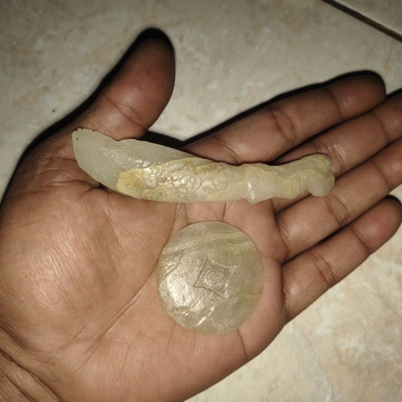 Jual sepasang barang jadul kuno warisan unik antik dari batu | Shopee ...