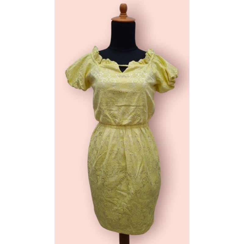 Jual Yellow Sabrina Dress Brand From Cecil Mcbee Ori 100% | Shopee ...