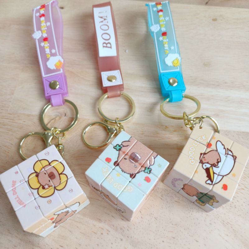 Jual Gantungan kunci rubik CAPYBARA | Shopee Indonesia
