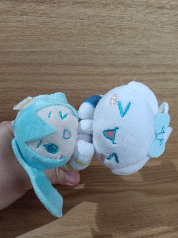 Jual Boneka Rare Capit Sanrio Cinnamonroll x Hatsune Miku Set | Shopee ...