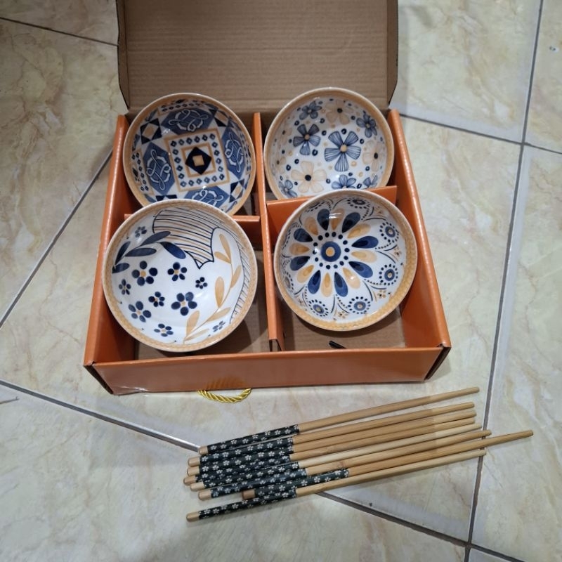 Jual Mangkok Keramik set ala jepang/ mangkok kado,hampers 1 kotak ...