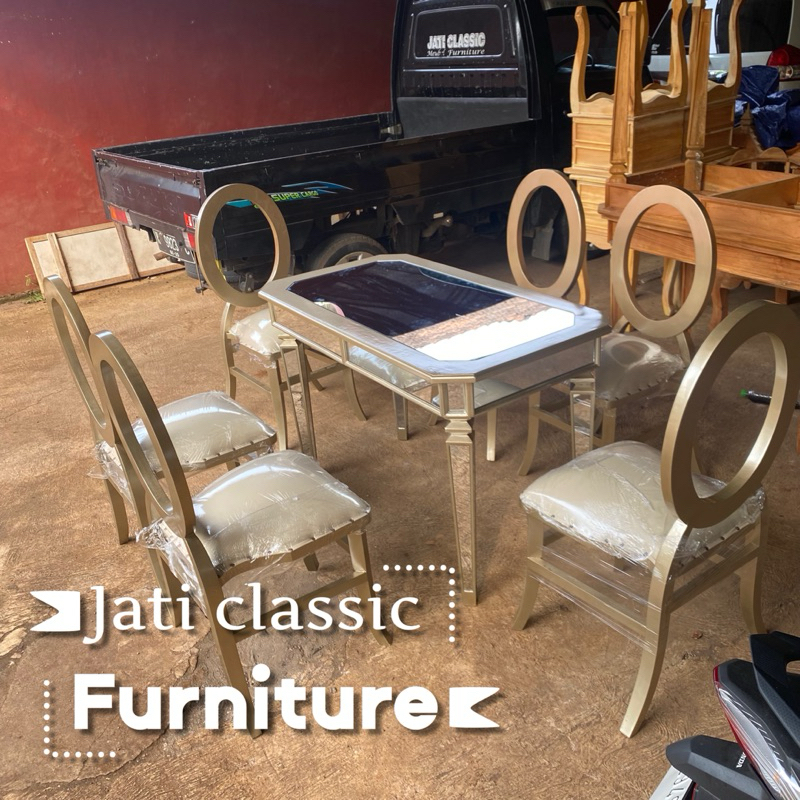 Jual SET AKAD ADELINE + MEJA KACA TOP CERMIN kursi pelaminan Kursi Akad ...