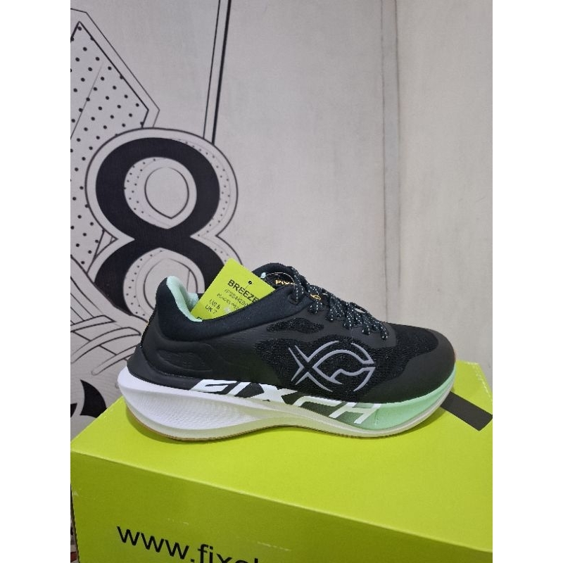 Jual Fixch sepatu Running Breeze Terbaru Original | Shopee Indonesia