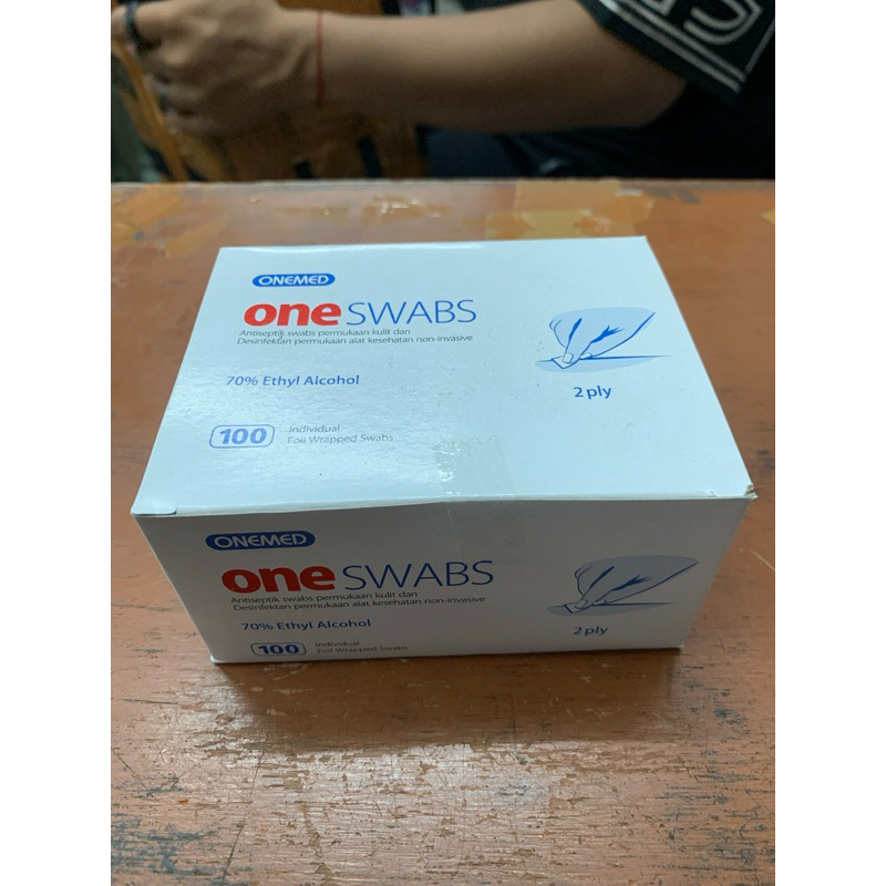 Jual alkohol swab onemed isi 100 pcs ori alcohol swab oneswab one swab ...