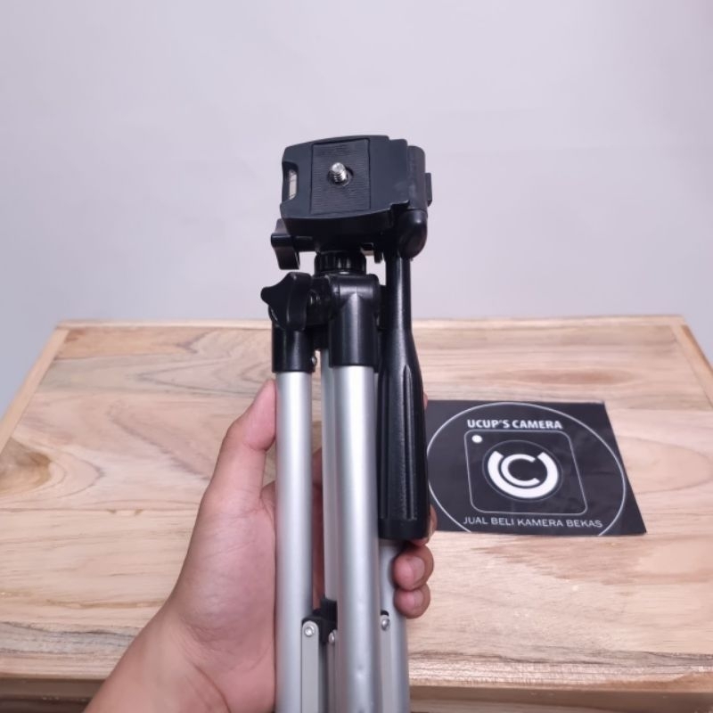 Jual Tripod Silver Kecil mulus | Shopee Indonesia
