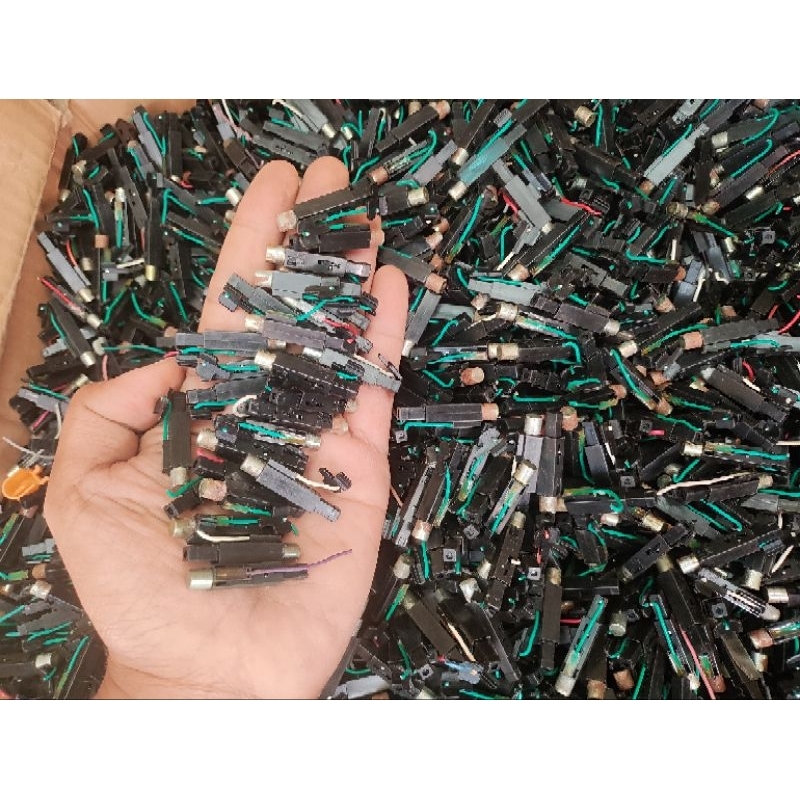 Jual (1 PACK ISI 50 PCS) PEMATIK KOREK KABEL KOREK MAGNET KOREK ...