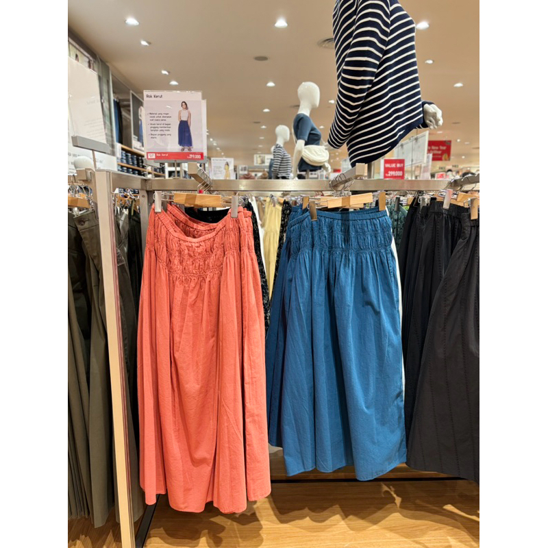 Jual SALE ROK UNIQLO ORIGINAL | Shopee Indonesia