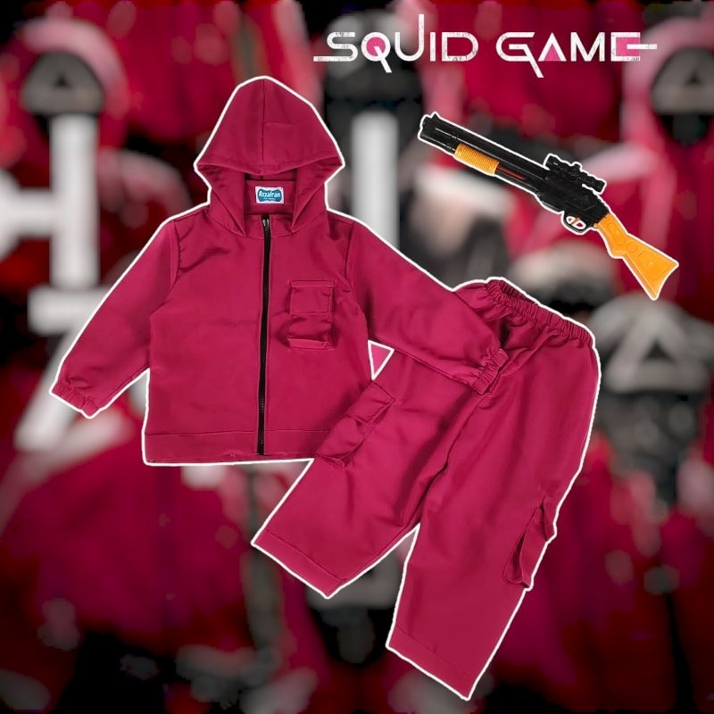 Jual Kostum Penjaga Squid Game / Baju Squid Game / Kostum Squid Game ...