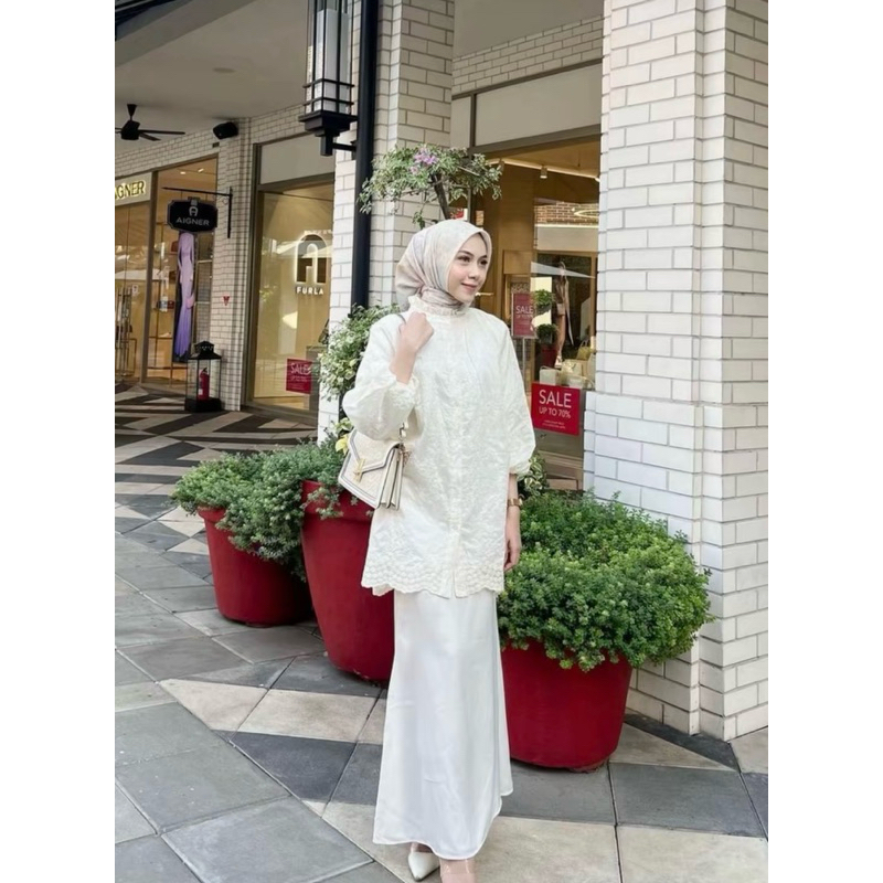 Jual ROK SATIN SILK A LINE MERMAID SKIRT | Shopee Indonesia