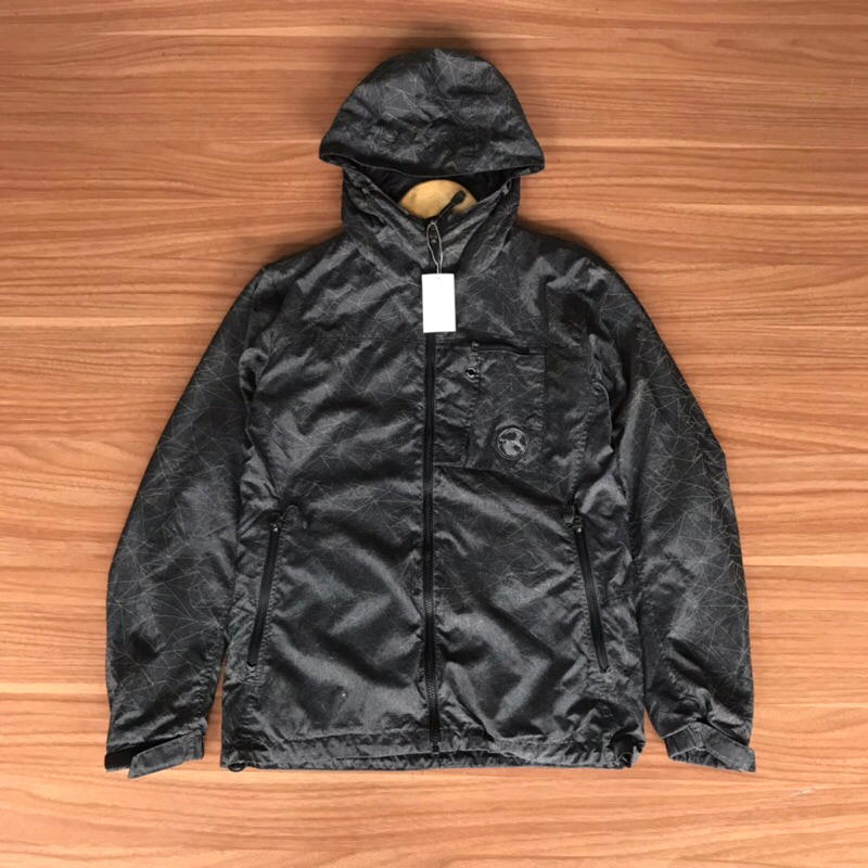 Jual Outdoor Jacket Trespass Waterproof second original thrift | Shopee ...