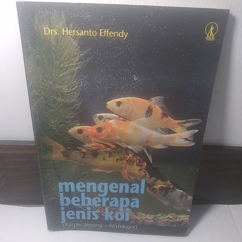Jual buku mengenal beberapa jenis koi by Drs. Hersanto Effendy | Shopee Indonesia