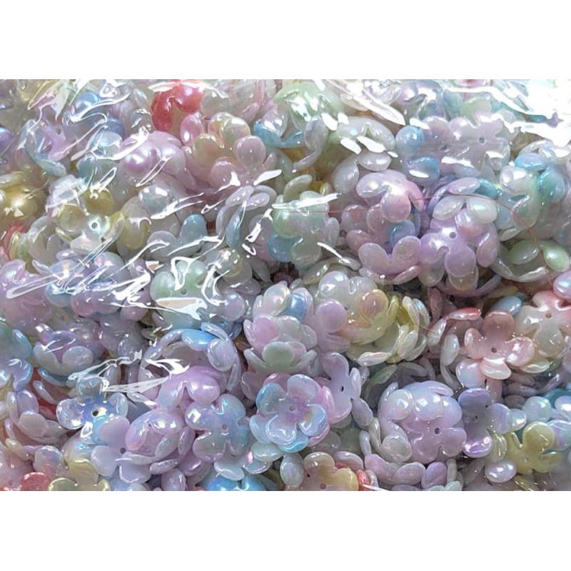 Jual manik BUNGA kelopak 4 gradasi 1,7 cm gradasi soft pastel cangkang ...