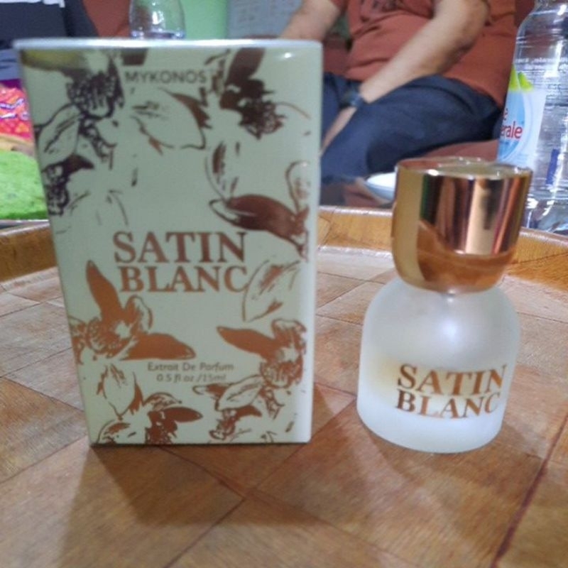 Jual parfum wewangian bunga yang fresh merek mykonos satin blanc 15ml ...
