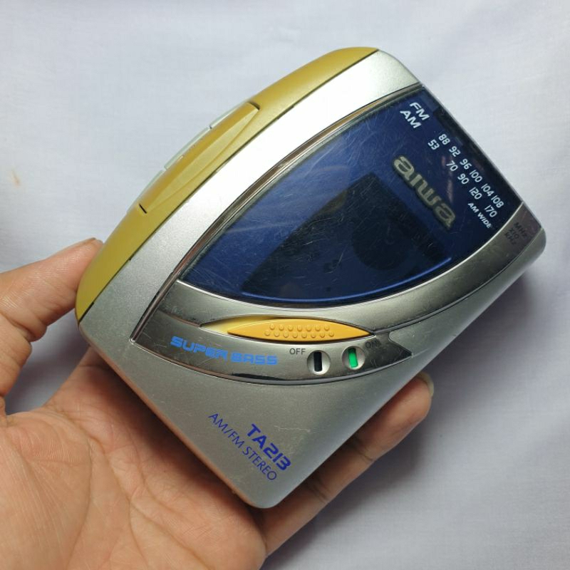 Jual Walkman Aiwa HS - TA213 Stereo Radio Cassette Player | Shopee Indonesia