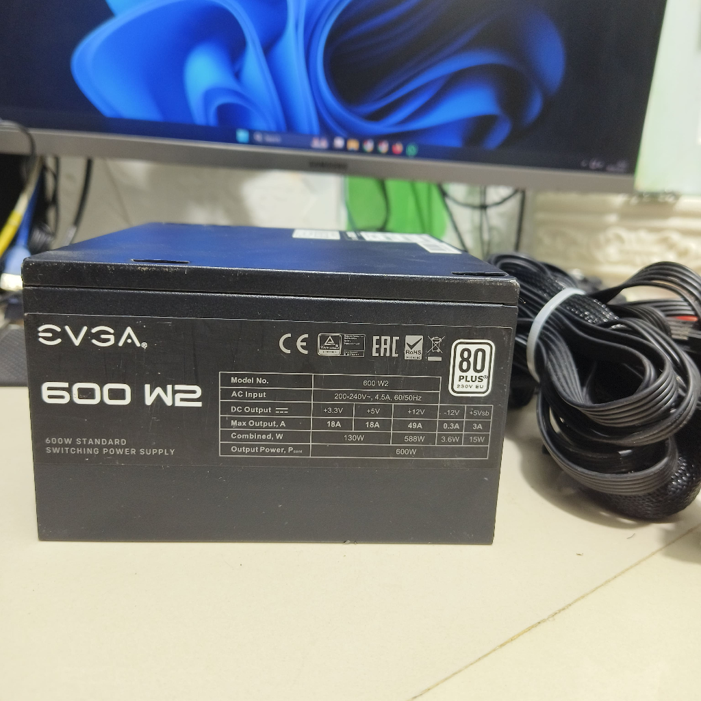 Jual PSU GAMING EVGA 600W 80+ PLUS V2 | Shopee Indonesia