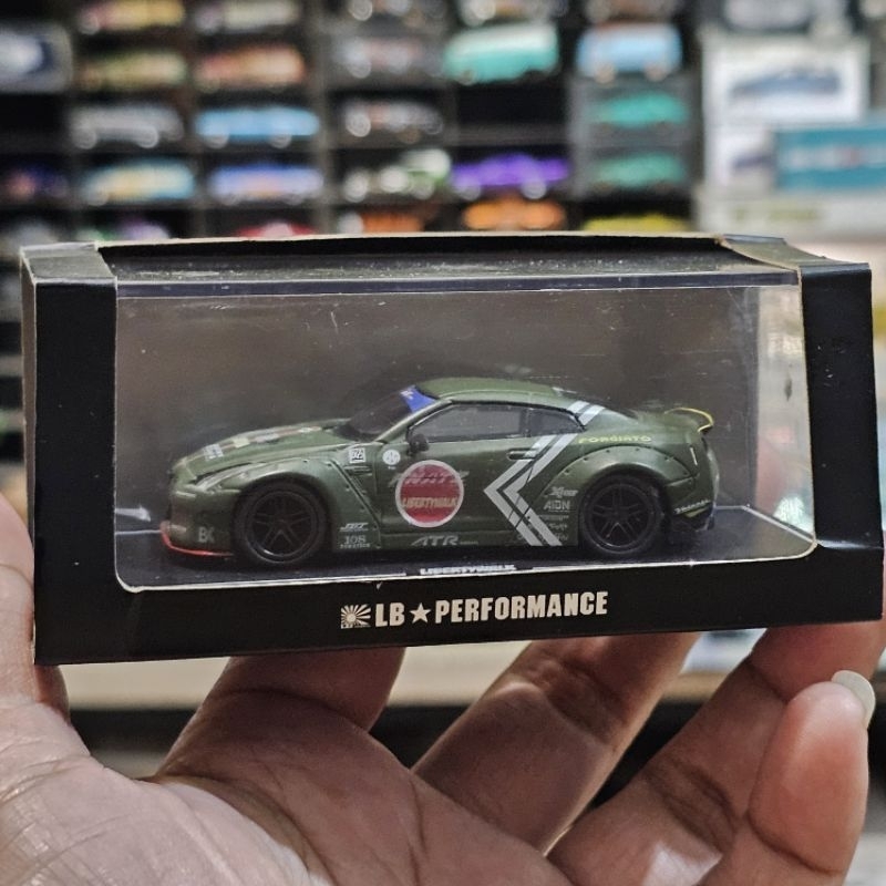 Jual LB performance Nissan GTR R35 35gt lbwk lb super slihouette zero ...