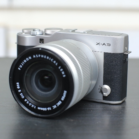 Jual FUJIFILM XA3 Lensa Kit 16-50mm F3.5 Kamera Mirrorless Layar Flip ...