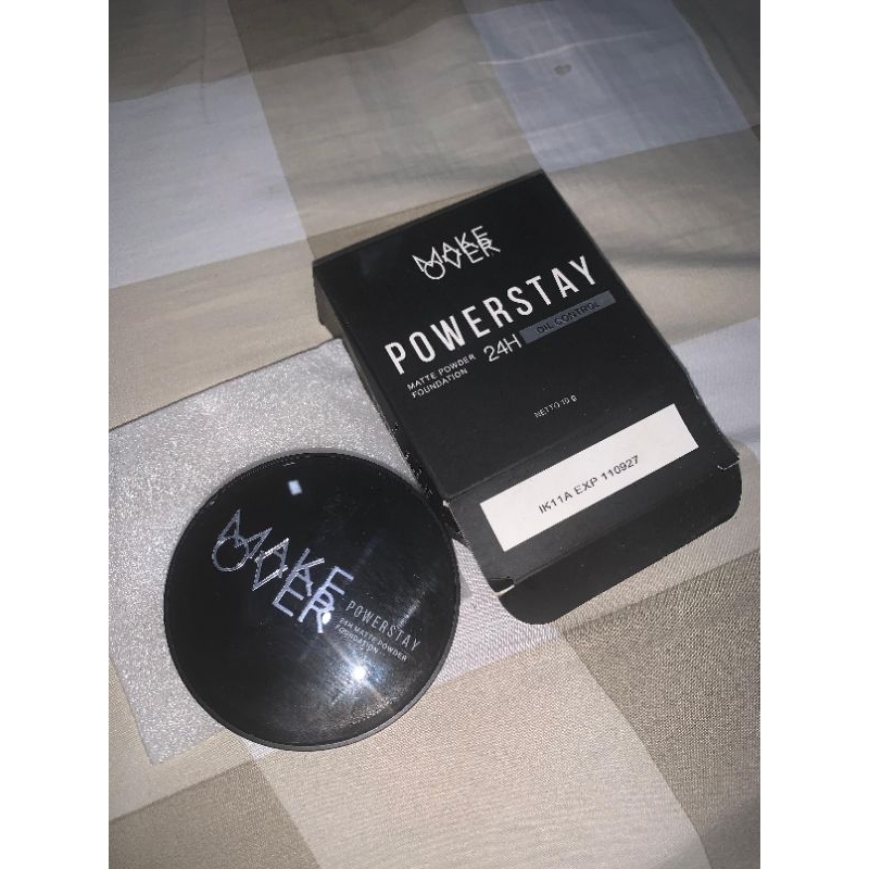Jual PRELOVED MAKE OVER POWERSTAY POWDER FOUNDATION SHADE W42 | Shopee ...