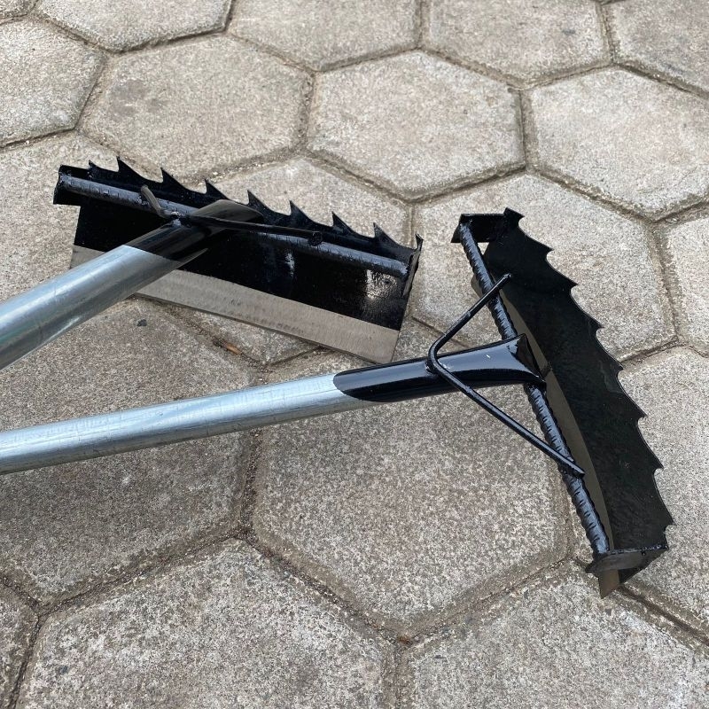 Jual alat garukan gulma rumput liar | Shopee Indonesia