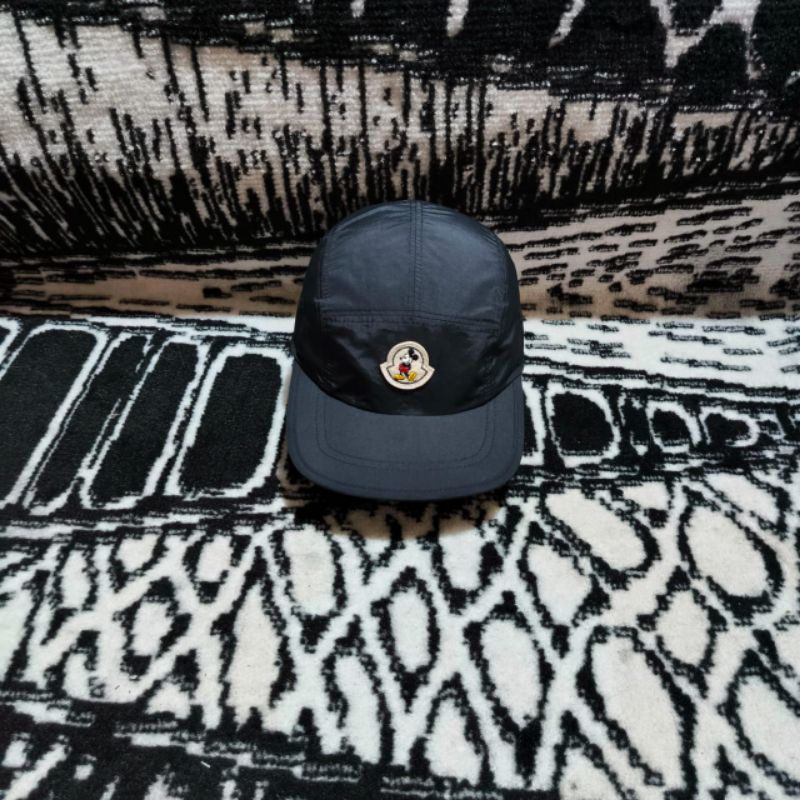 Jual five panel disney mickey rare logo moncler | Shopee Indonesia