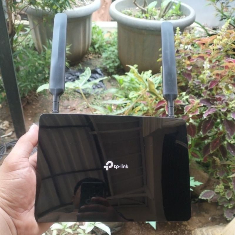 Jual RUTER TP-LINK MR6400 + ADAPTOR | Shopee Indonesia