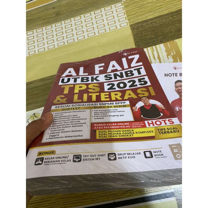 Jual buku utbk snpt 2025 prifat al faiz original, dijual murah karna ...