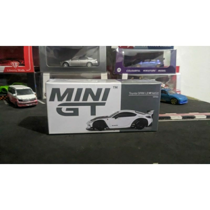 Jual Diecast MIni GT Toyota GR86 LB Nation White no 769 Segel | Shopee Indonesia