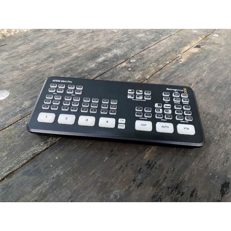 Jual Atem Mini Pro - Blackmagic Switcher Video HDMI | Shopee Indonesia