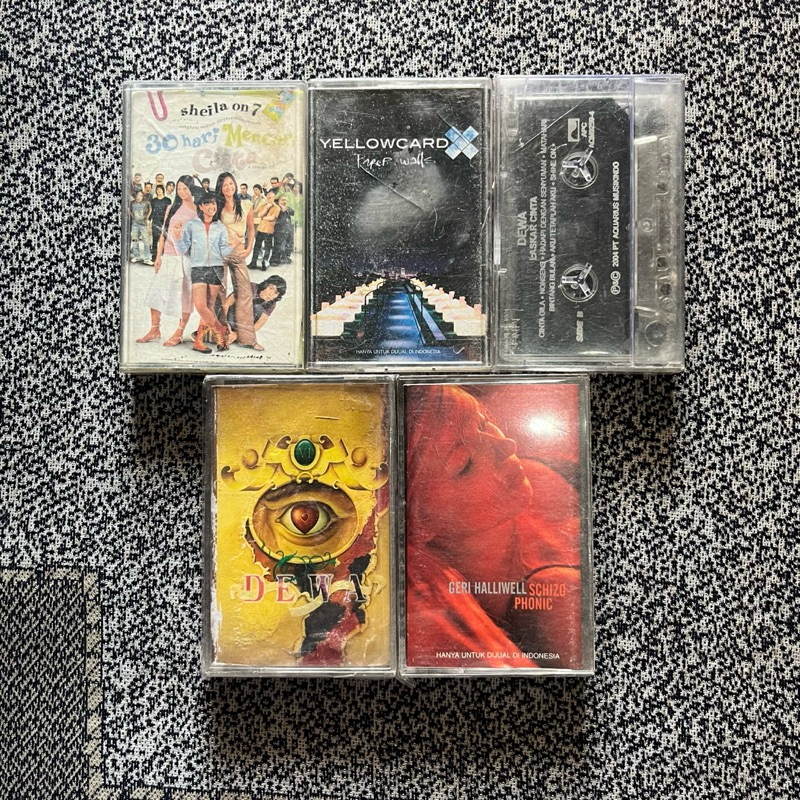 Jual Kaset Pita Walkman Radio Tape Dewa Laskar Cinta Sheila on 7 Paper Walk Zhico Ponic | Shopee ...
