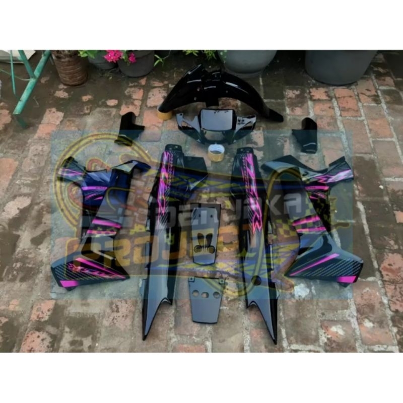 Jual Cover Bodi Body Full Set Fiz r Fizr 2004 Custom Variasi Striping ...