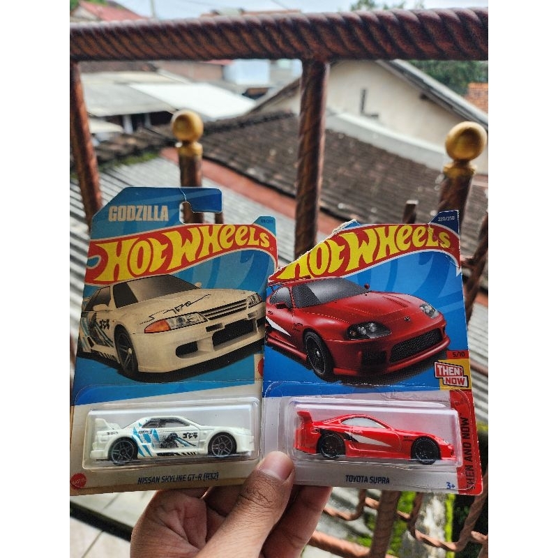 Jual Paket Hotwheels Toyota Supra & Nissan Skyline r32 | Shopee Indonesia