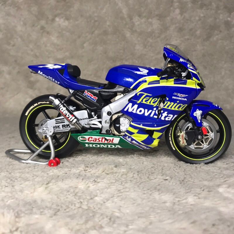 Jual Diecast MotoGP Minichamps Honda RC211V 2003 Daijiro Kato Telefonica Movistar | Shopee Indonesia