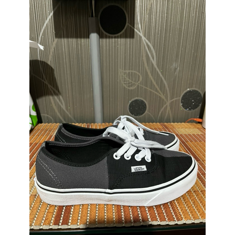 Jual Vans Authentic Split Black/Asphalt | Shopee Indonesia