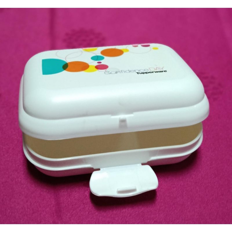Jual confidance oyster Tupperware | Shopee Indonesia